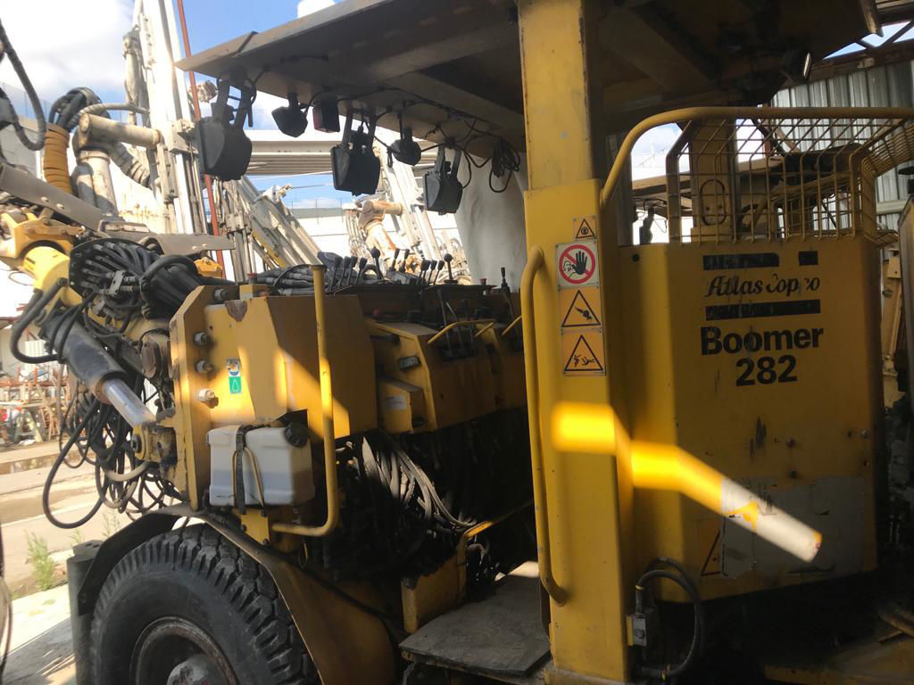 Surplus Equipments and OSMI parts ATLAS COPCO BOOMER 282 Drilling Rig ...