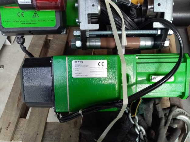 Trade OSMI parts & surplus inventory Electric Hoist RWM WR-2000 T1 2 ...