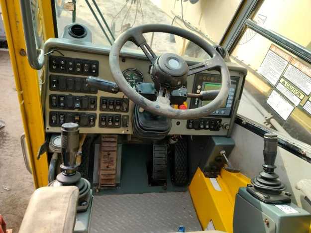 Surplus Equipments and OSMI parts GROVE RT535E ROUGH TERRAIN MOBILE ...