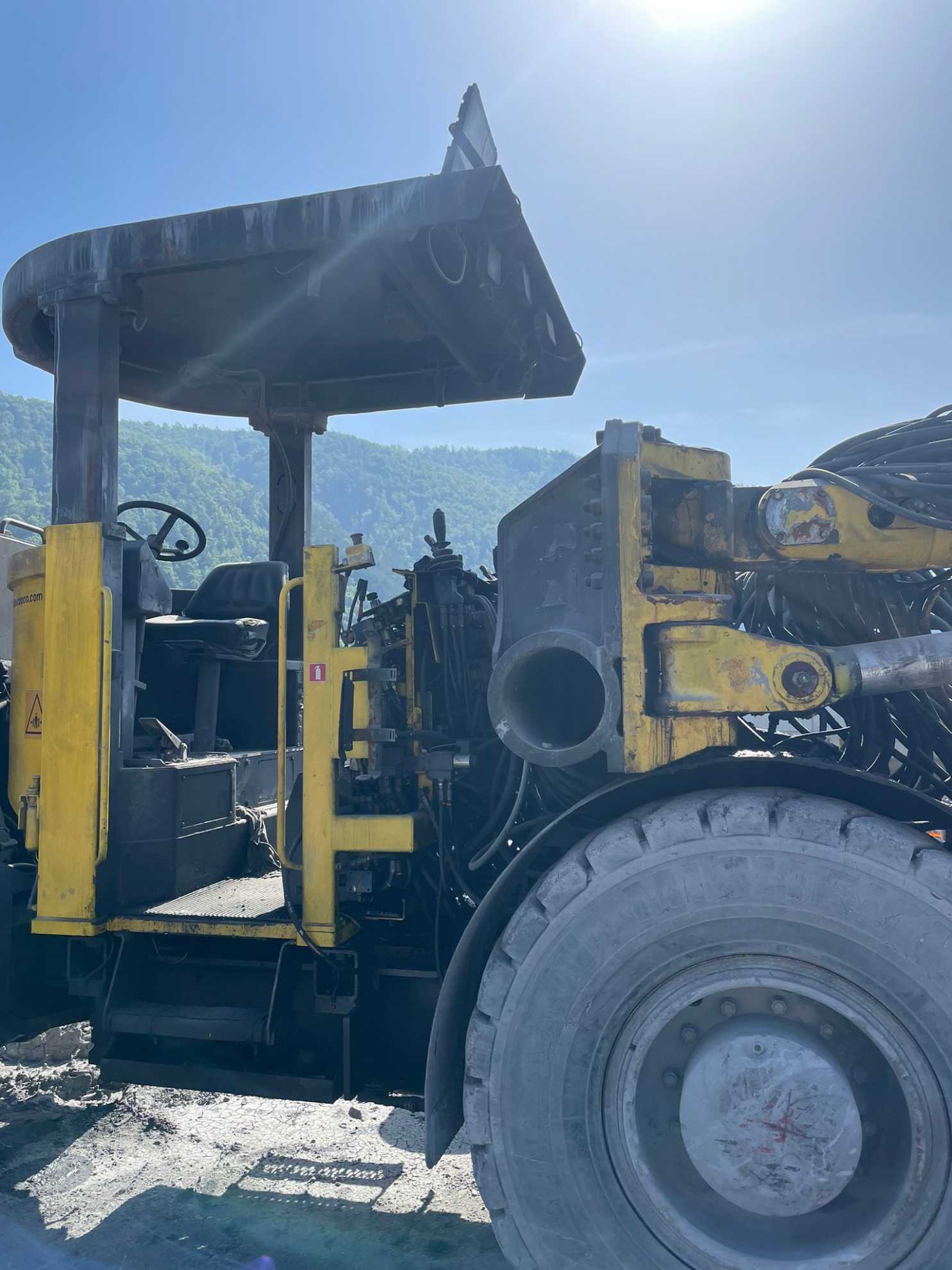 Surplus & OSMI ATLAS COPCO BOOMER L2D - StokArti